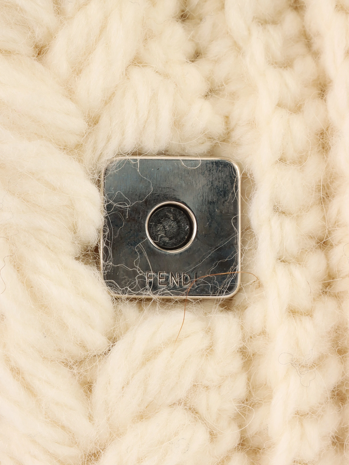 FENDI ニットマンマバケット ホワイト|VINTAGE QOO TOKYO FENDI ニットマンマバケット ホワイト|VINTAGE QOO TOKYO